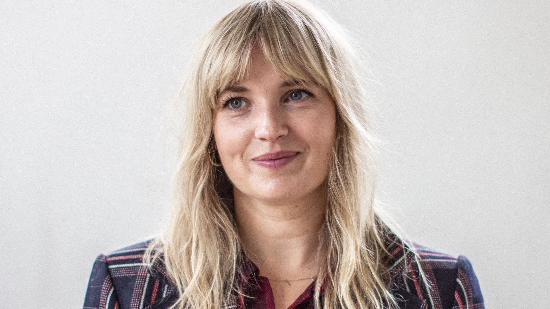 Thea Glenton Raknes har store humørsvingninger. Hun vet ikke hvorfor ...